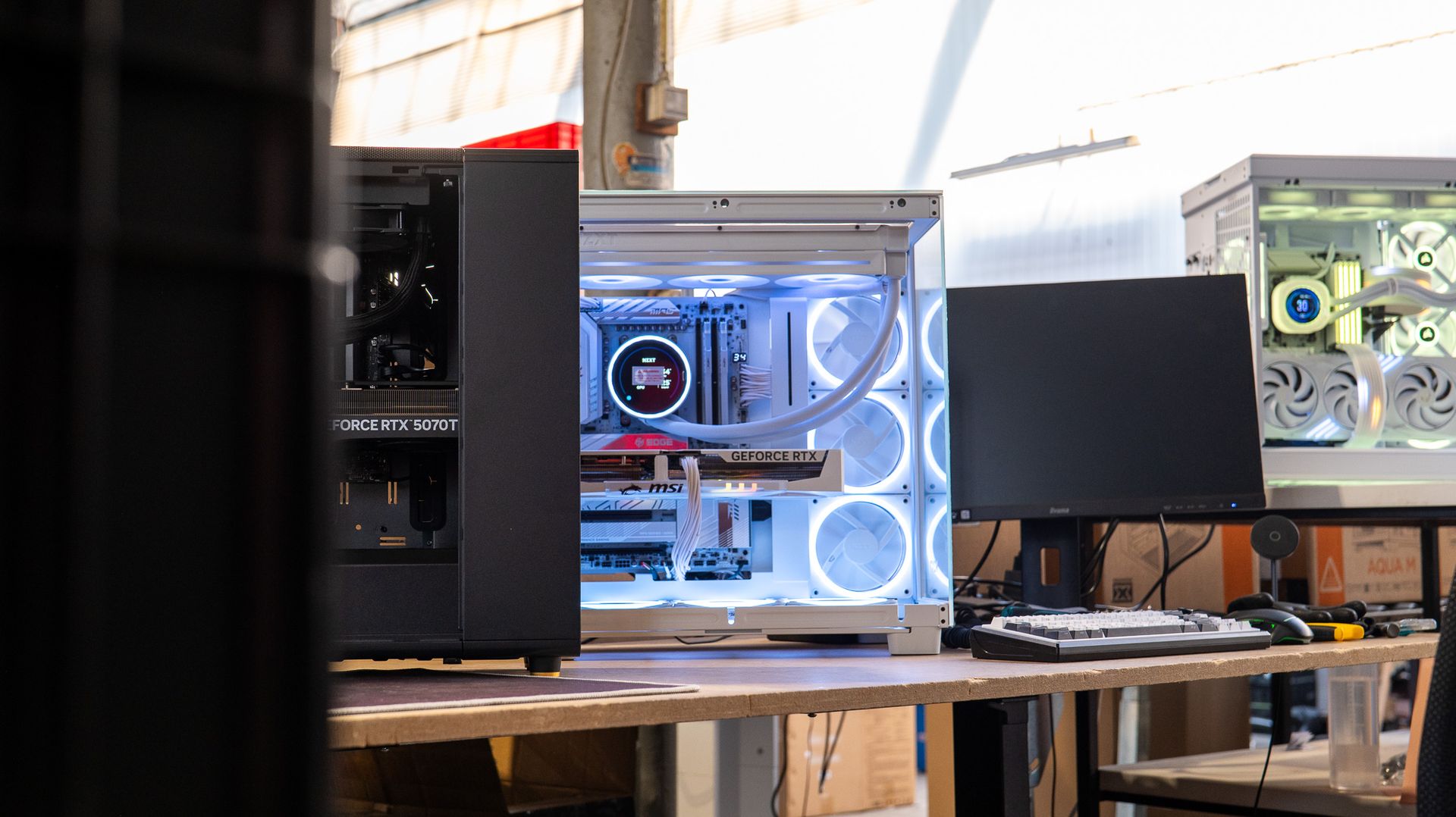 Contact Pro | FlowUp website